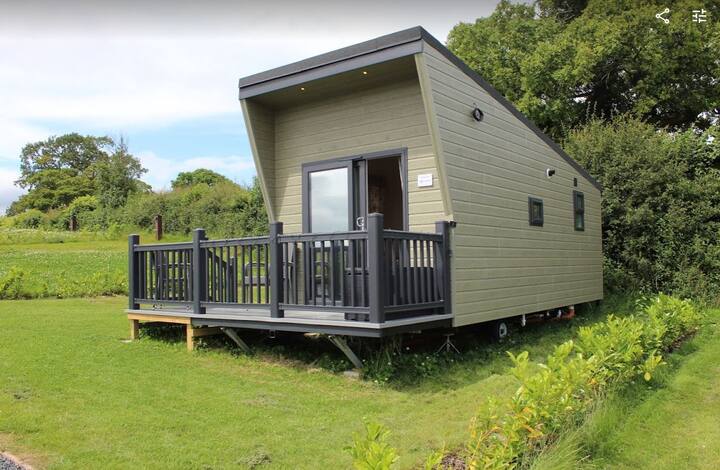 Marbury Camp And Lodge - Oaktree Lodge - Whitchurch