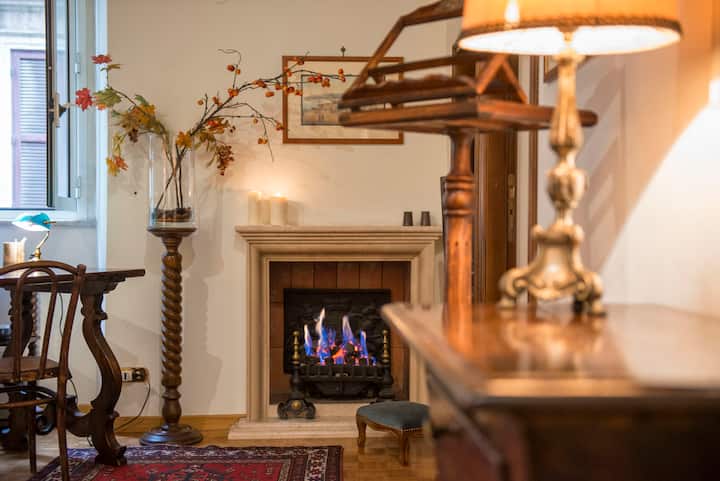 Two Steps From "Spanish Steps" - Rome