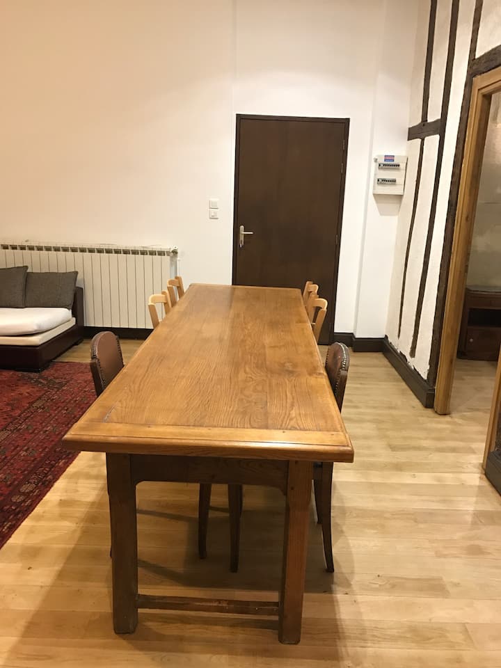 Rdc Près De Notre Dame - Poitiers