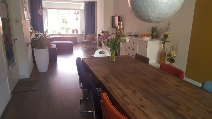 Beautiful Family Home At The Beach - The Hague
