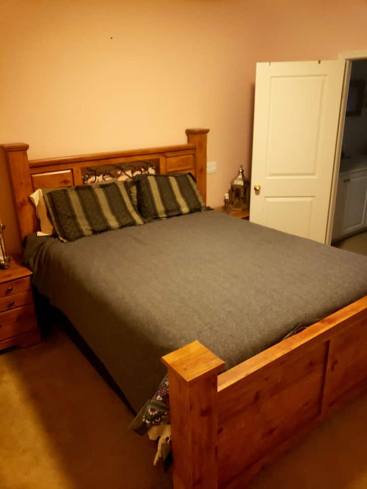 Perfect Room For A Stay In Temecula's Wine Country - Temecula, CA