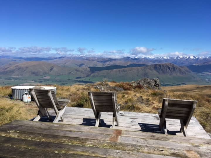 The Slate Hut Near Queenstown - Kingston, New Zealand