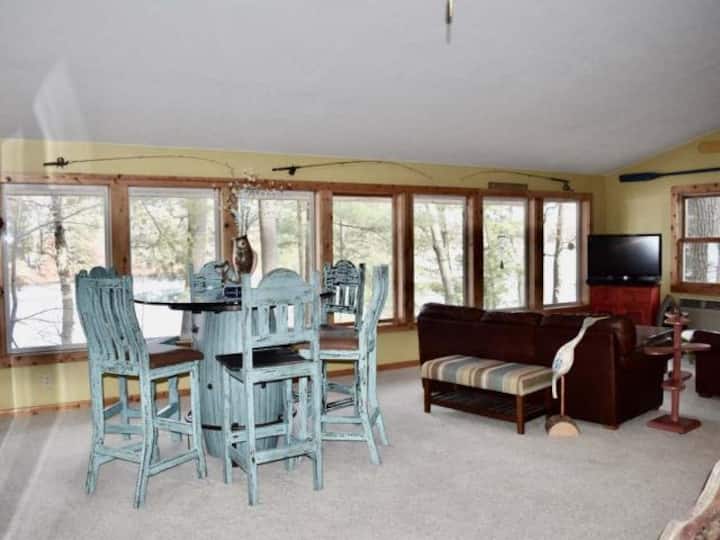 Lakefront Cabin On Rhinelander Chain Of Lakes - Rhinelander, WI