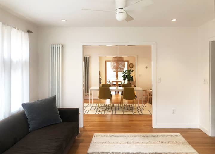 Beautiful Prospect Hill Apartment - Belmont, MA