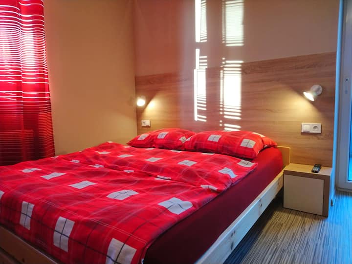 Furhouse - Studio 3 - With A Private Bathroom - Wrocław