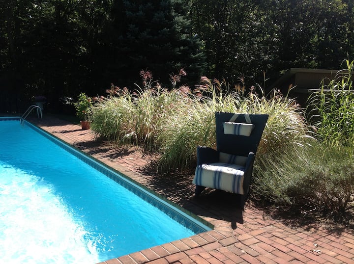 Private & Tranquil 1.03 Acre House - The Hamptons, NY