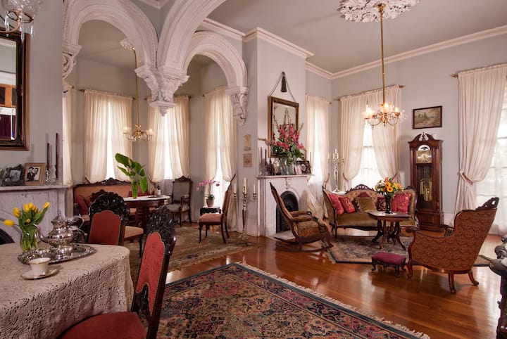 Hh Whitney House - Single Room - Scarlett O'hara - New Orleans, LA