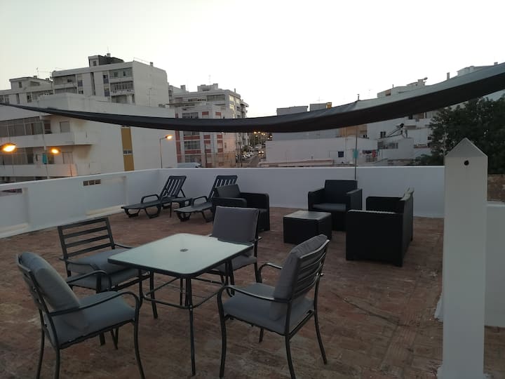 Apartamento Com Grande Terraço - Faro