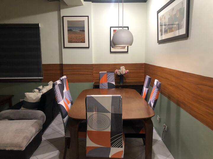 The 3br Condo Near Malls,us Embassy, Slec,parks - Manila