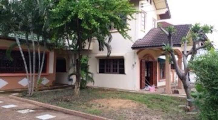 บ้านให้เช่า หมู่บ้านสมาพร คุณแตงโมแฟนโอ้ต - Nakhon Ratchasima