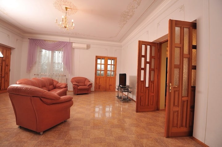 Beautiful Villa Just 25km From Kiev - Kyiv