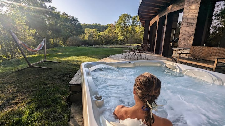 Ecolodge Insolite Au Milieu Des Volcans Avec Spa - Haute-Loire