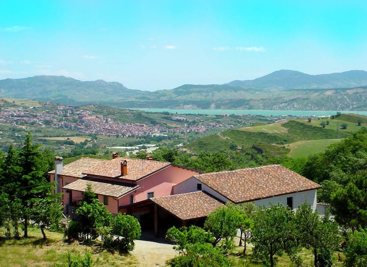 Fattoria Nel Parco Del Pollino - Basilicata