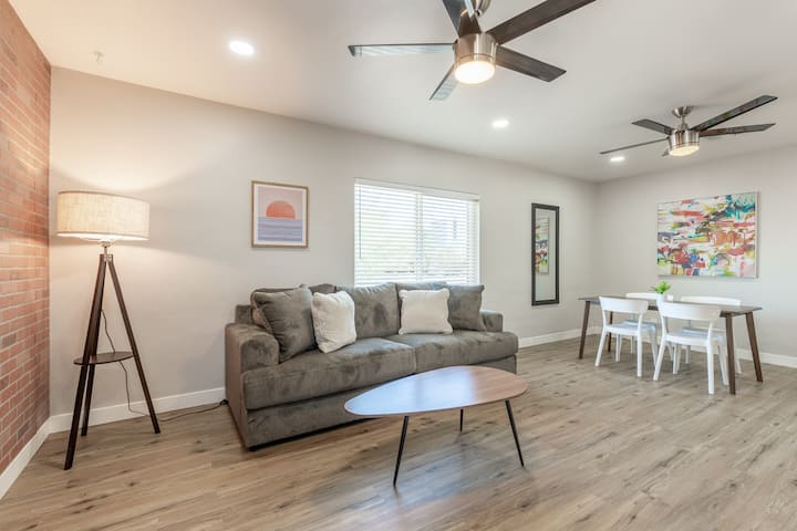 Modern Light Bright ✵ Phx ❉ Private Courtyard - 피닉스