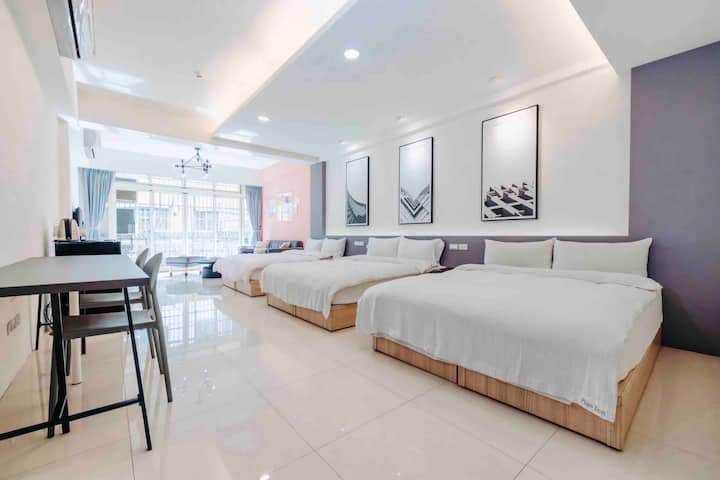 Central Taichung 6p, 1 Mins Fengchai Night Market - 台中市