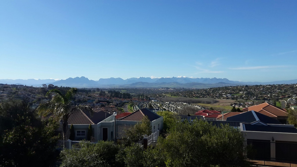 Edgemead Vacation Rentals & Homes - Edgemead, Cape Town, South Africa ...