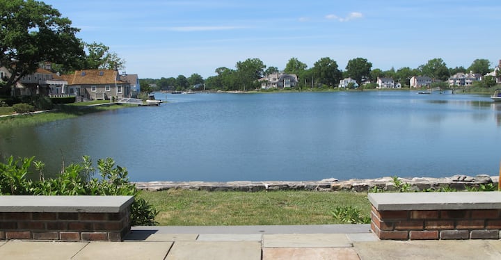 Waterfront House In Old Greenwich, Ct - Greenwich, CT