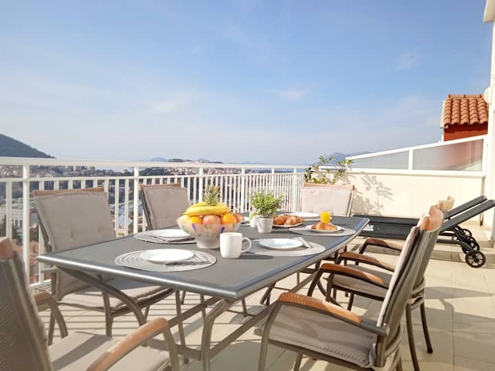 Apartment For 6 People Gorgeous View - Dubrovnik