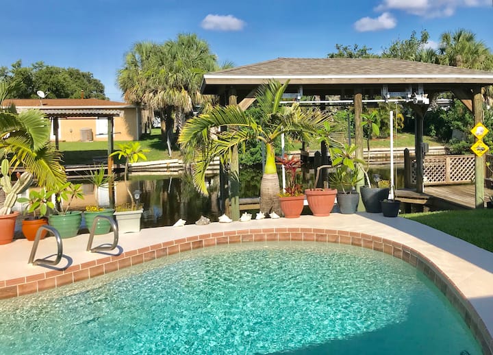 The Tiki Pool-Canal House - Houses for Rent in Merritt Island, Florida ...