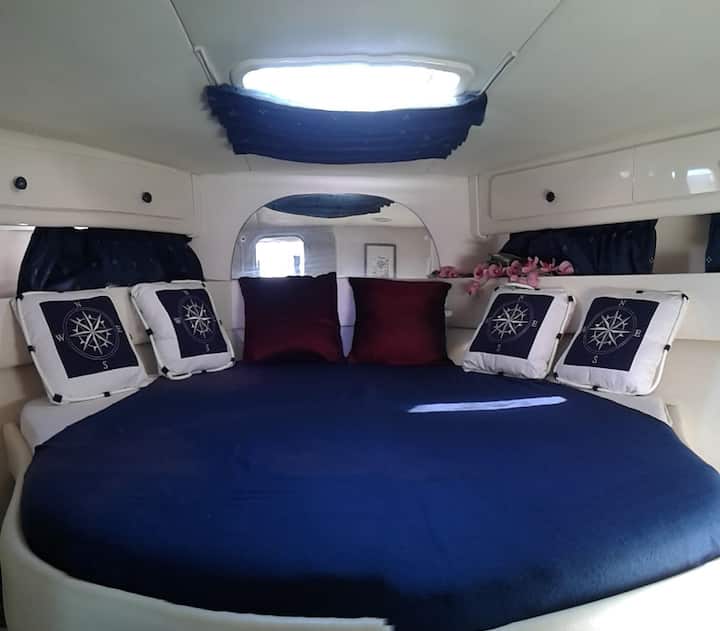 Pernottamento E Prima Colazione In Barca A Sanremo - Sanremo