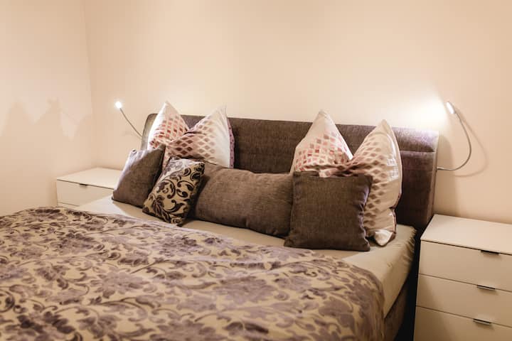 Exklusives Apartment In Bayreuths Schönster Straße - Bayreuth