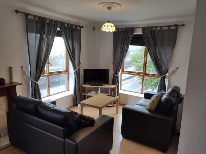 Charming 2 Bedroom Apt. Liffey And Guinness View - Irlande