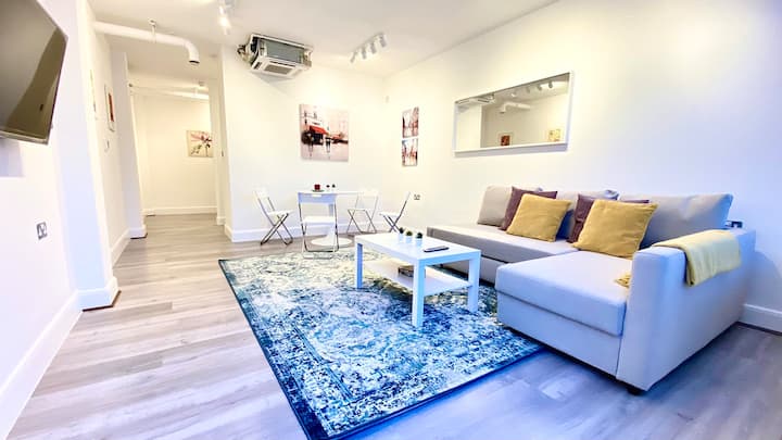 Harrow Apartment Xii - Colindale - London