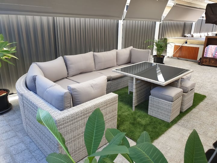 Close To Swan Valley - Swan River