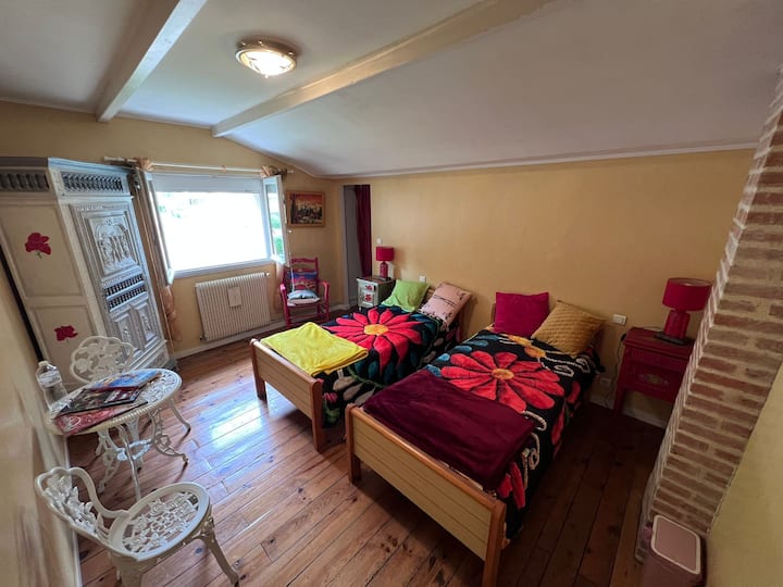 Chambre Espagne.
3 Lits - Castelsarrasin