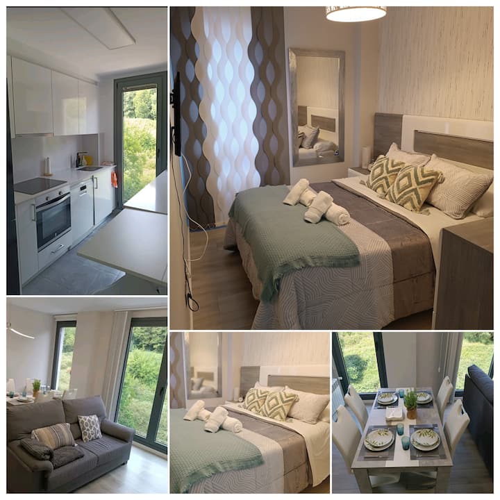 ¡Clínica Oftalmológica Vega! Play 5 + Wifi+parking - Oviedo