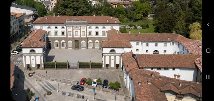 Intero Apt, 2 Camere, 2 Bagni, Ideale X Famiglie - Bergamo