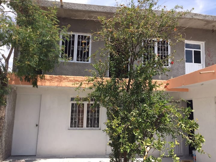 Amplia Casa Ideal Para Grupos Grandes - Fnsm - Aguascalientes