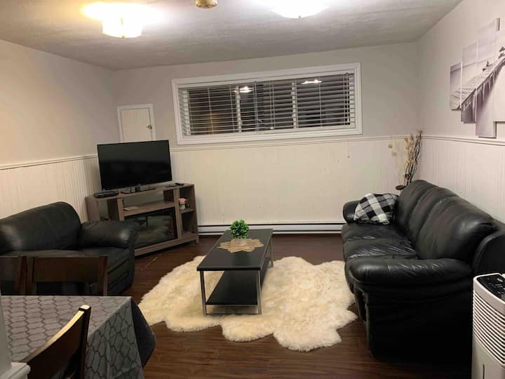 Cozy 1-bedroom Apartment In Center Of Town! - Clarenville