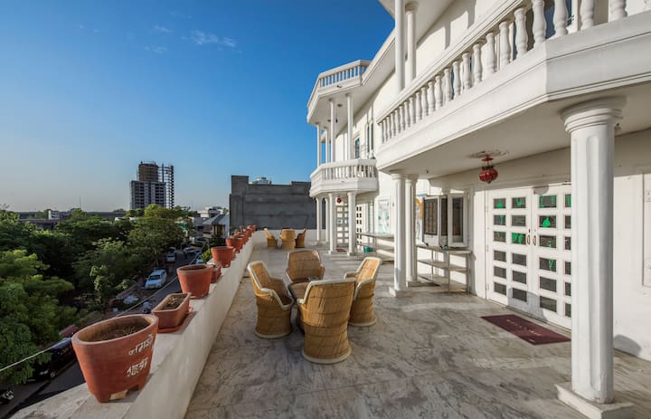 Jaipur Sundeck - Jaipur