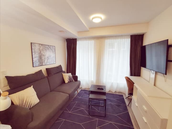 Wonderful Studio In The Heart Of Dusseldorf! - Düsseldorf