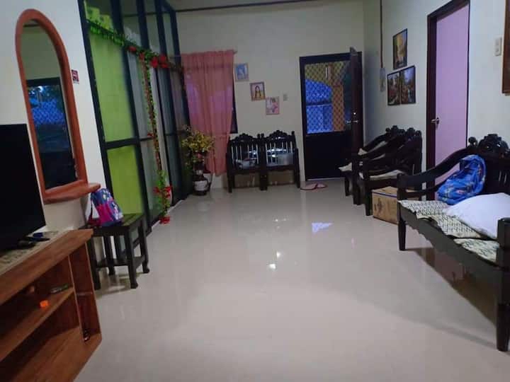 Sophia's Transient House Bungalow House - Pagudpud