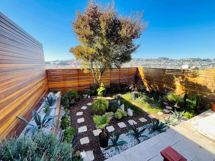 2b1.5b Suite Stunningview Hill Top 24hr Free Pking - San Francisco, CA