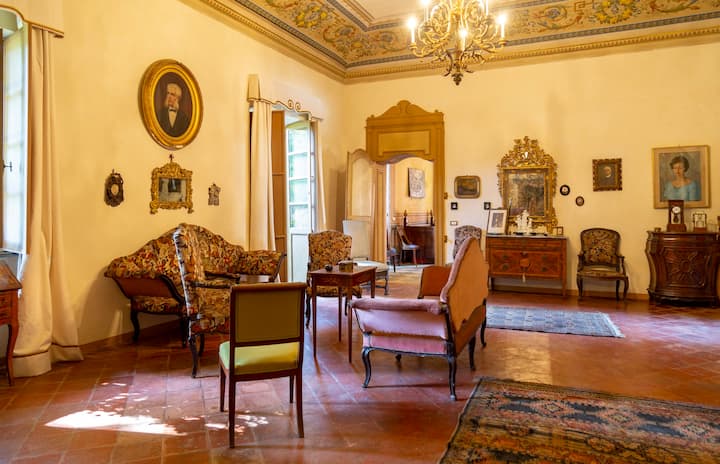 Suite Balia In Palazzo Sismonda - Alba, CN