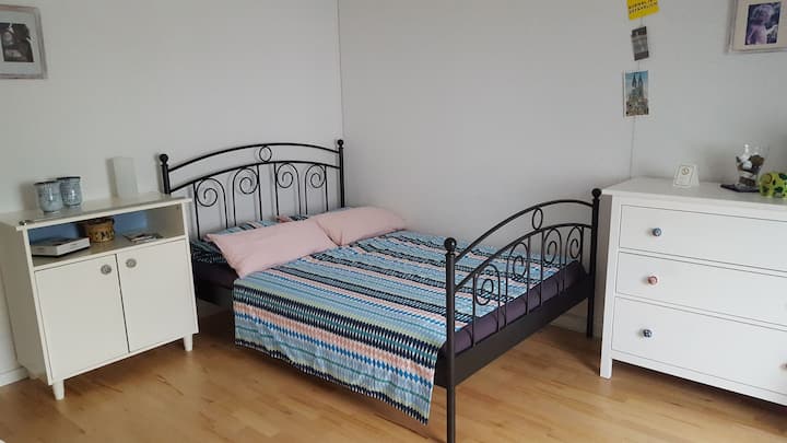 Schönes Zimmer Im Kölner Norden - Cologne