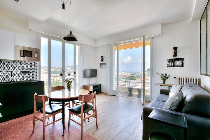 Vue Panoramique Mer Et Ville. Appartement Rénové. - Saint-Jean-Cap-Ferrat