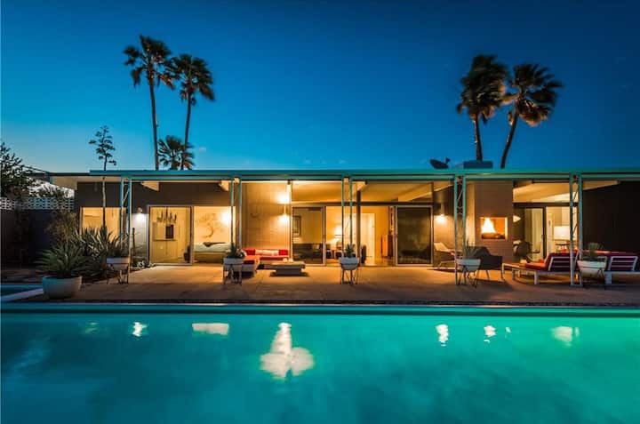 Mod Spot: Amazing Pool & Hot Tub & Near Downtown! - Palm Springs, CA