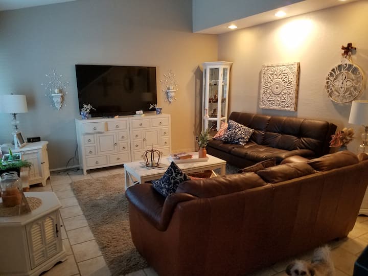 Lovely Room/queen Bed - Irvine, CA