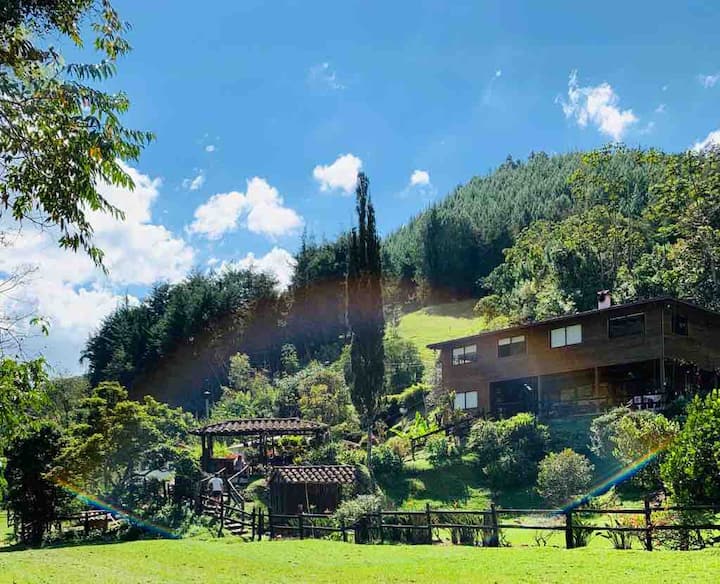 Finca La Acuarela Quieres Tener Unos Días De Paz . - La Ceja