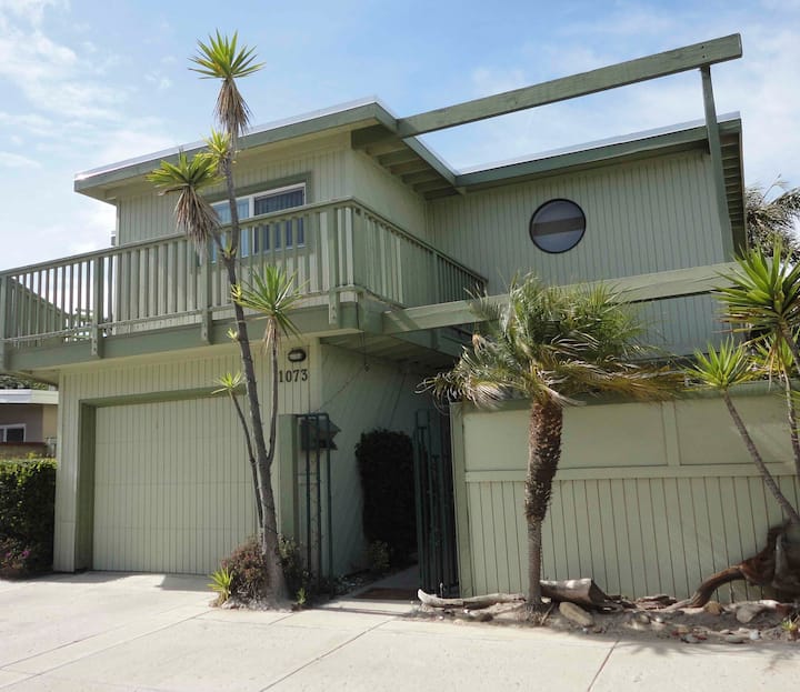 Ocean View Pierpont Beach House - Ventura, CA