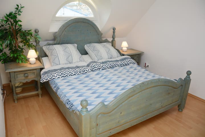 2-room Apartment Maritimstil In Bonn - Bonn