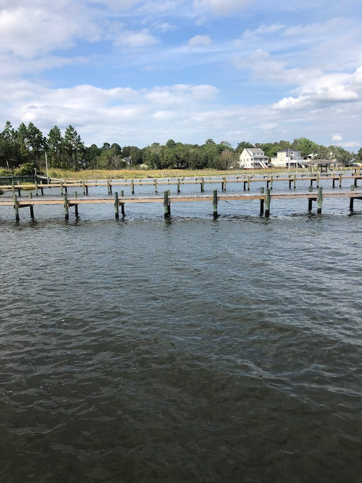 Carolina Charm Linens Included Dog Friendly! - Sneads Ferry, NC