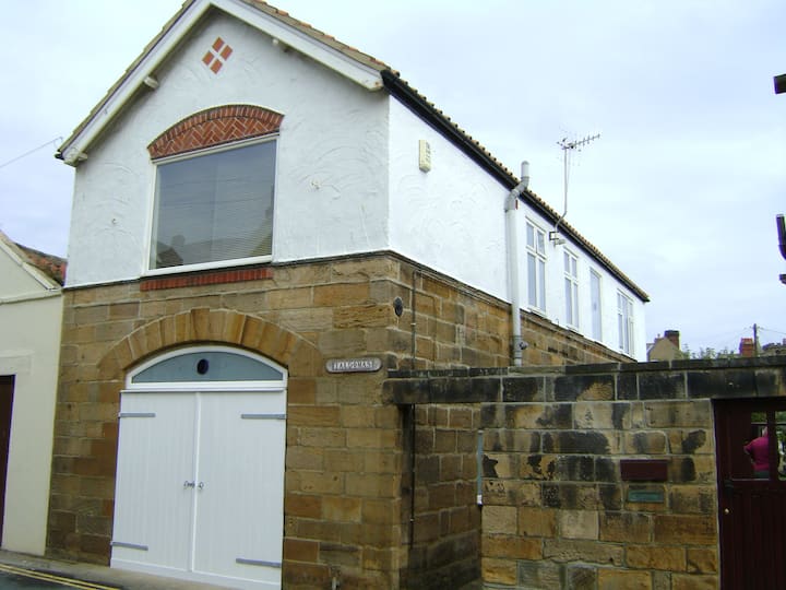 Taldomas Gallery Sleeps 4 In Whitby - ウィットビー