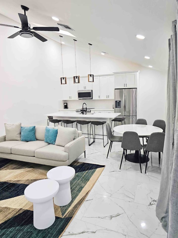 Luxury Villa W/ Heated Pool Wef & Polo (6 Min) - Lion Country Safari, Loxahatchee