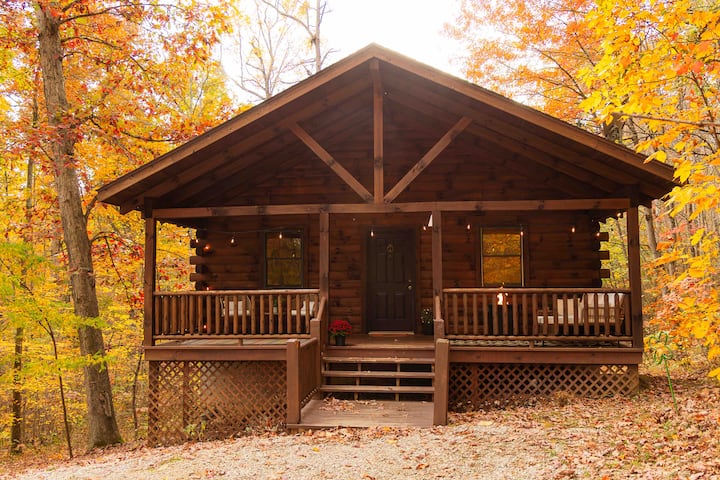 Private Hocking Hills Cabin| Hot Tub + Firepit - Hocking Hills State Park, OH