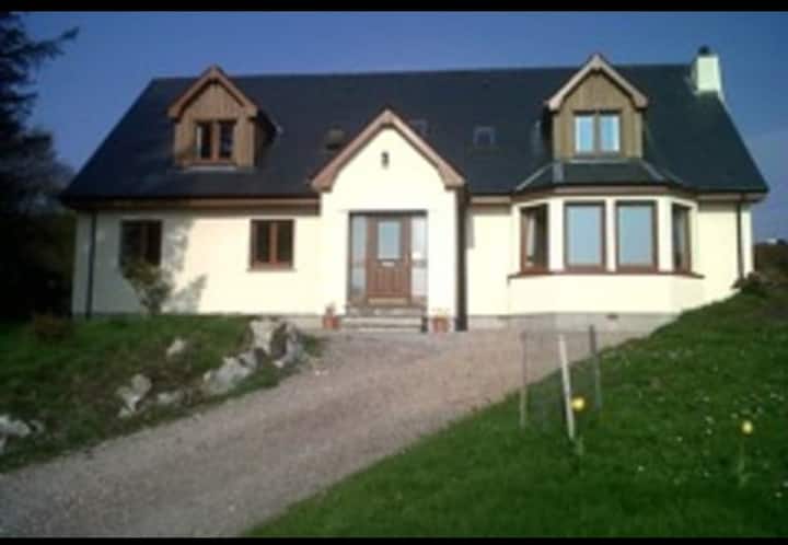 Glenwood Room 1 - Arisaig